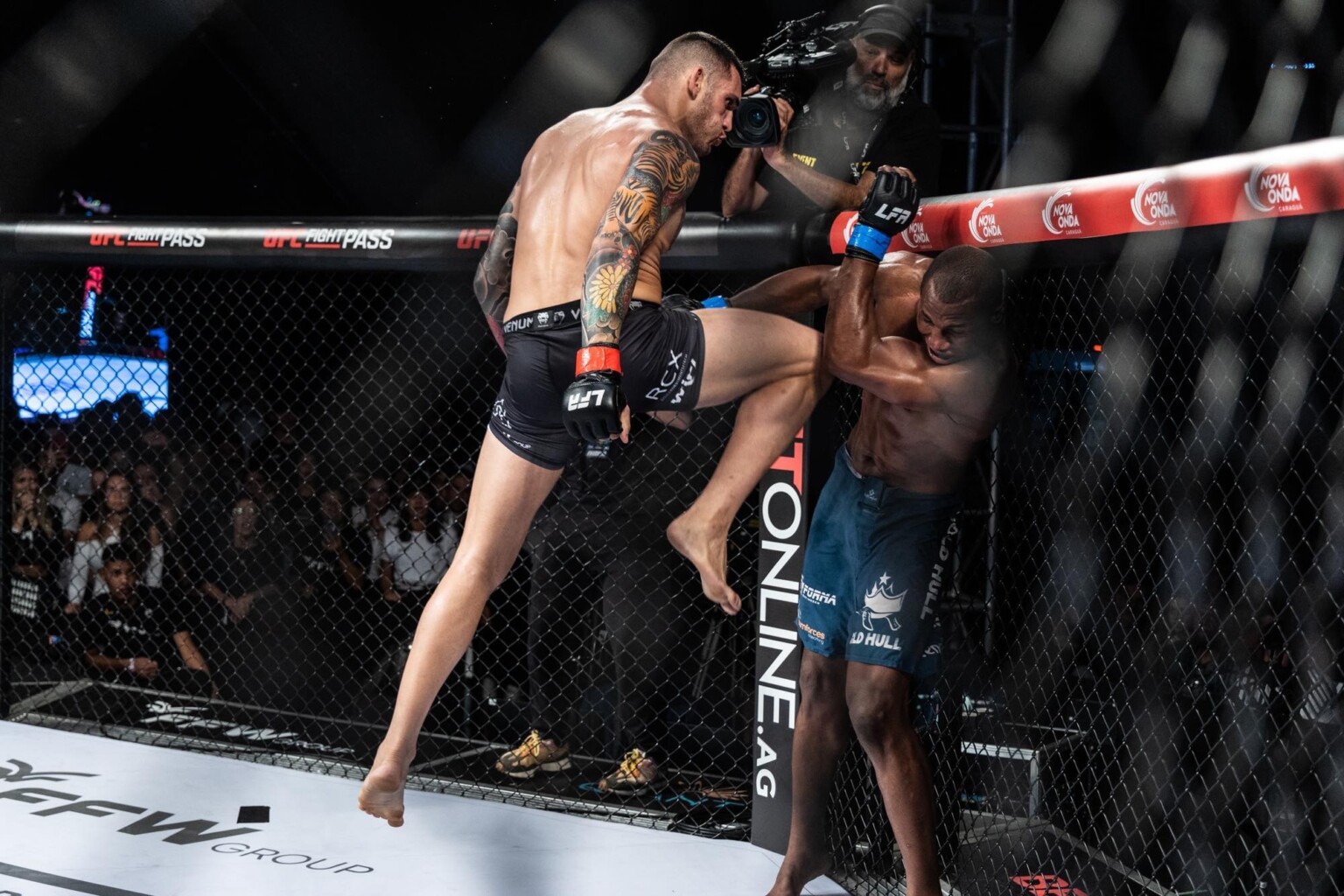 Bellato defeats Dos Santos to win the LFA interim light-heavyweight ...